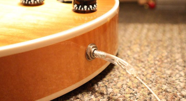 TGP: » How to Correctly Replace a Guitar Output Jack
